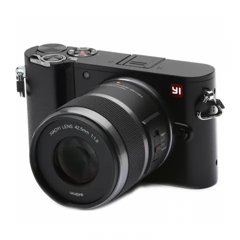 Купить Цифровая фотокамера Xiaomi Yi M1 42.5mm f/1.8, черная - в ...