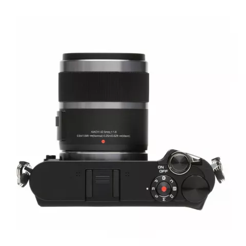 Купить Цифровая фотокамера Xiaomi Yi M1 42.5mm f/1.8, черная - в ...